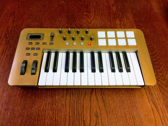 Custom Midi Controller Keyboard