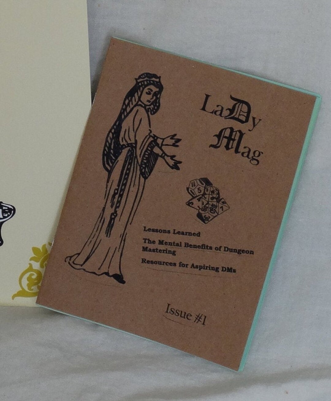 Lady DM Mag - Etsy