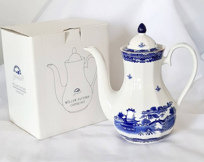 Vintage Coffee Pot by Ringtons With Blue Willow Pattern, Ceramic Blue ...