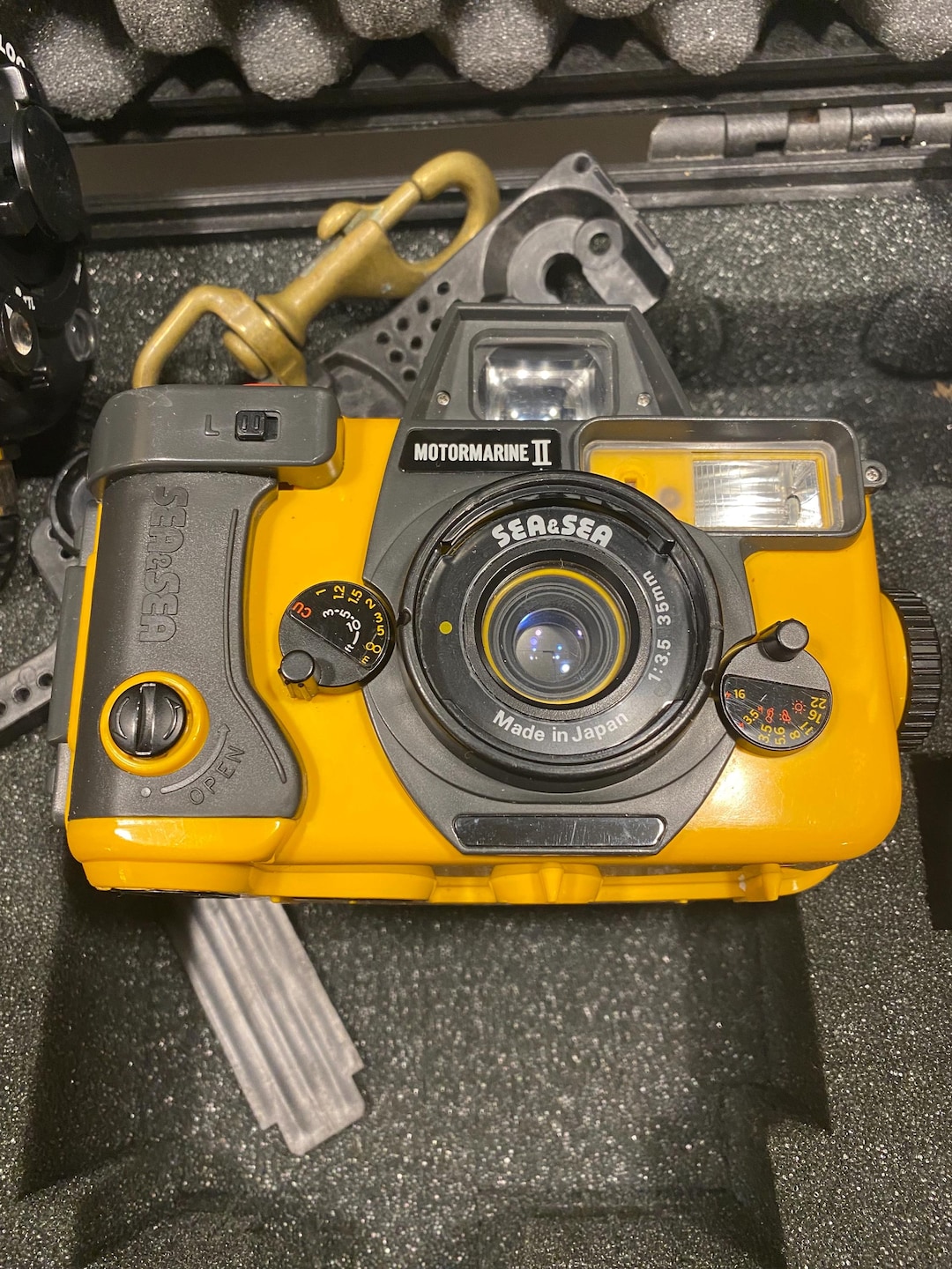 Vintage Sea and Sea Motormarine II Underwater Camera With Strobe and ...