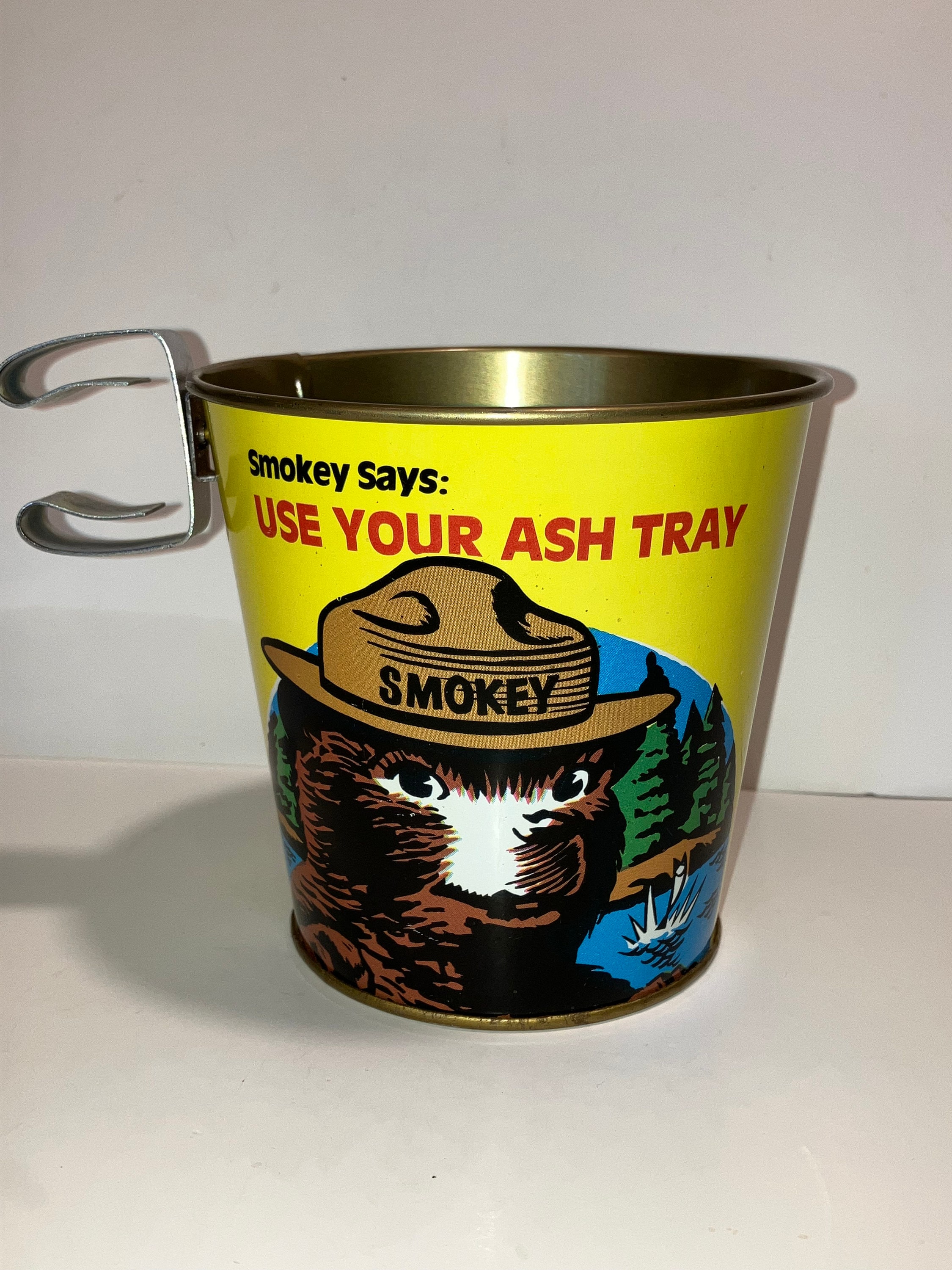 Ash Vintage Tin Cans