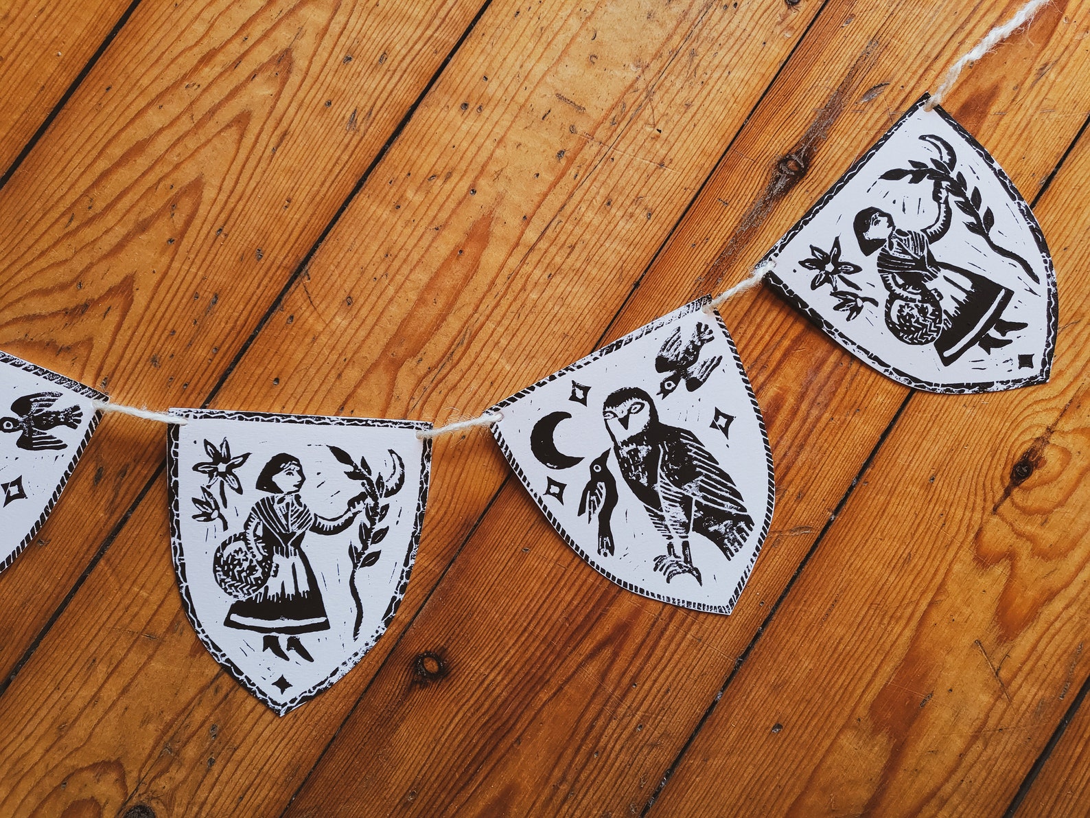 Medieval Linocut Paper Garland - Herbalist Garland - Owl Linoprint ...