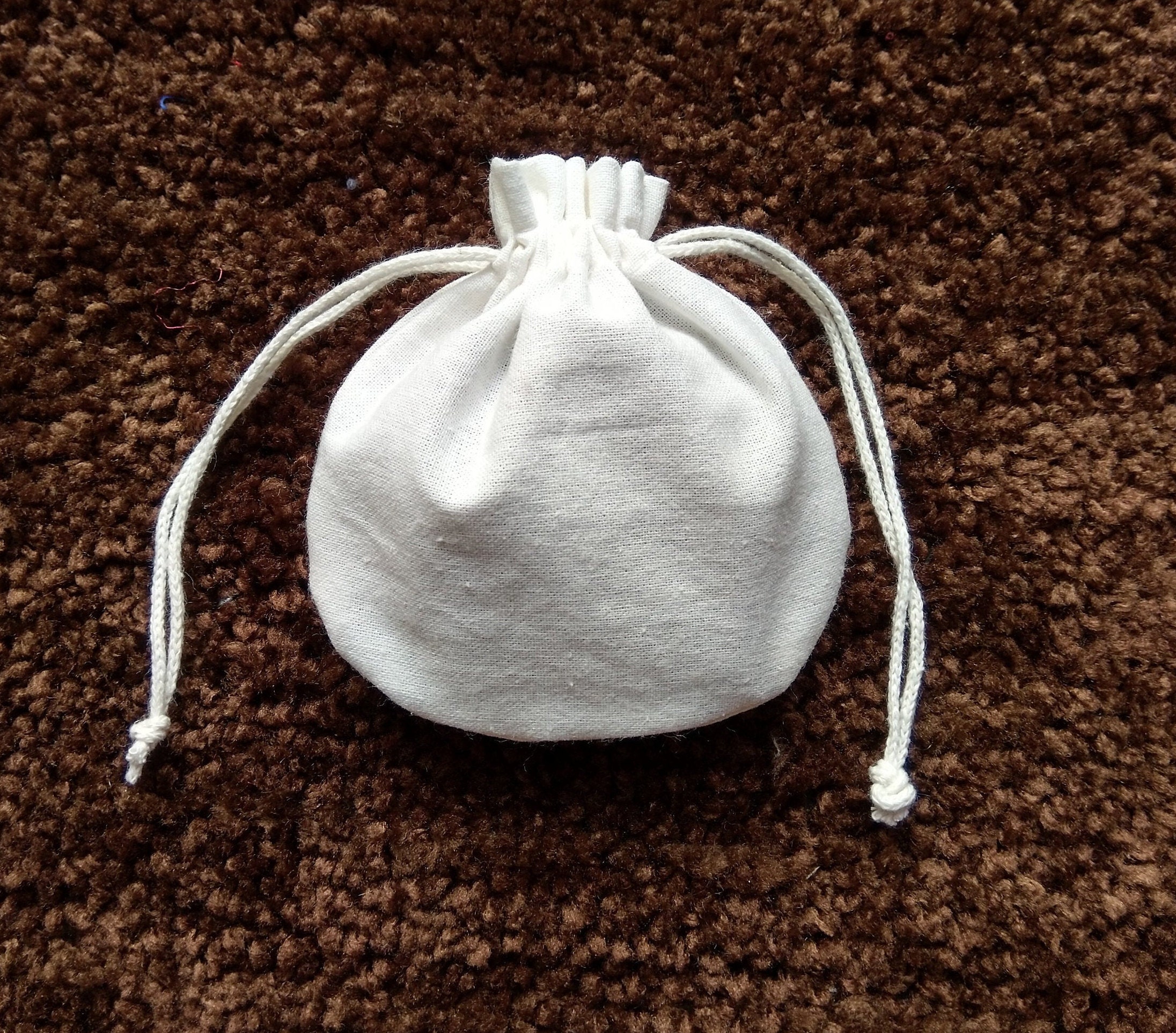 100 custom round white cotton pouch for gift purpose jewelry | Etsy