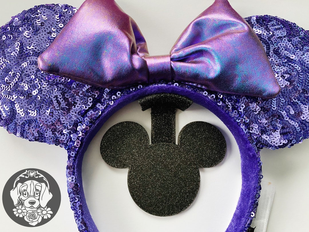 Black Glitter Mouse Wall Hook, Mouse Ear Display - Etsy