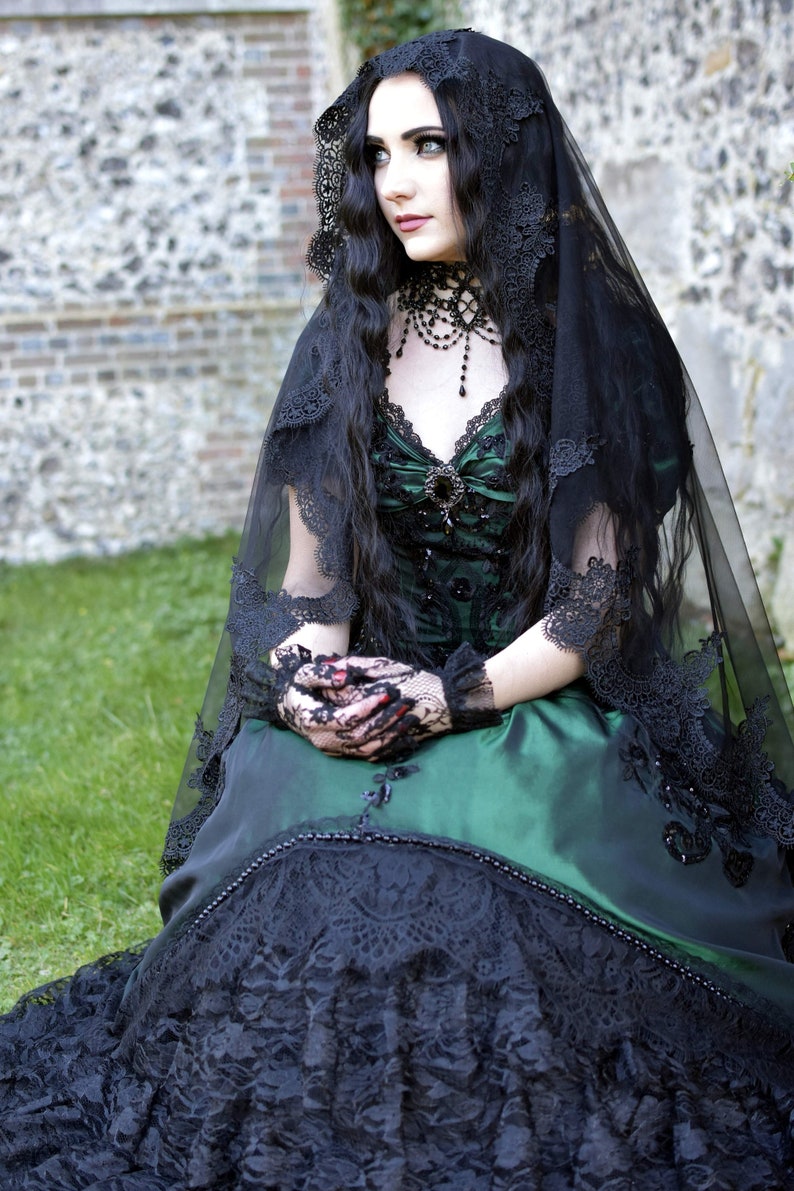 Emerald Green Royal Gothic Wedding Embroidered Bridal Gown Unique Haute ...