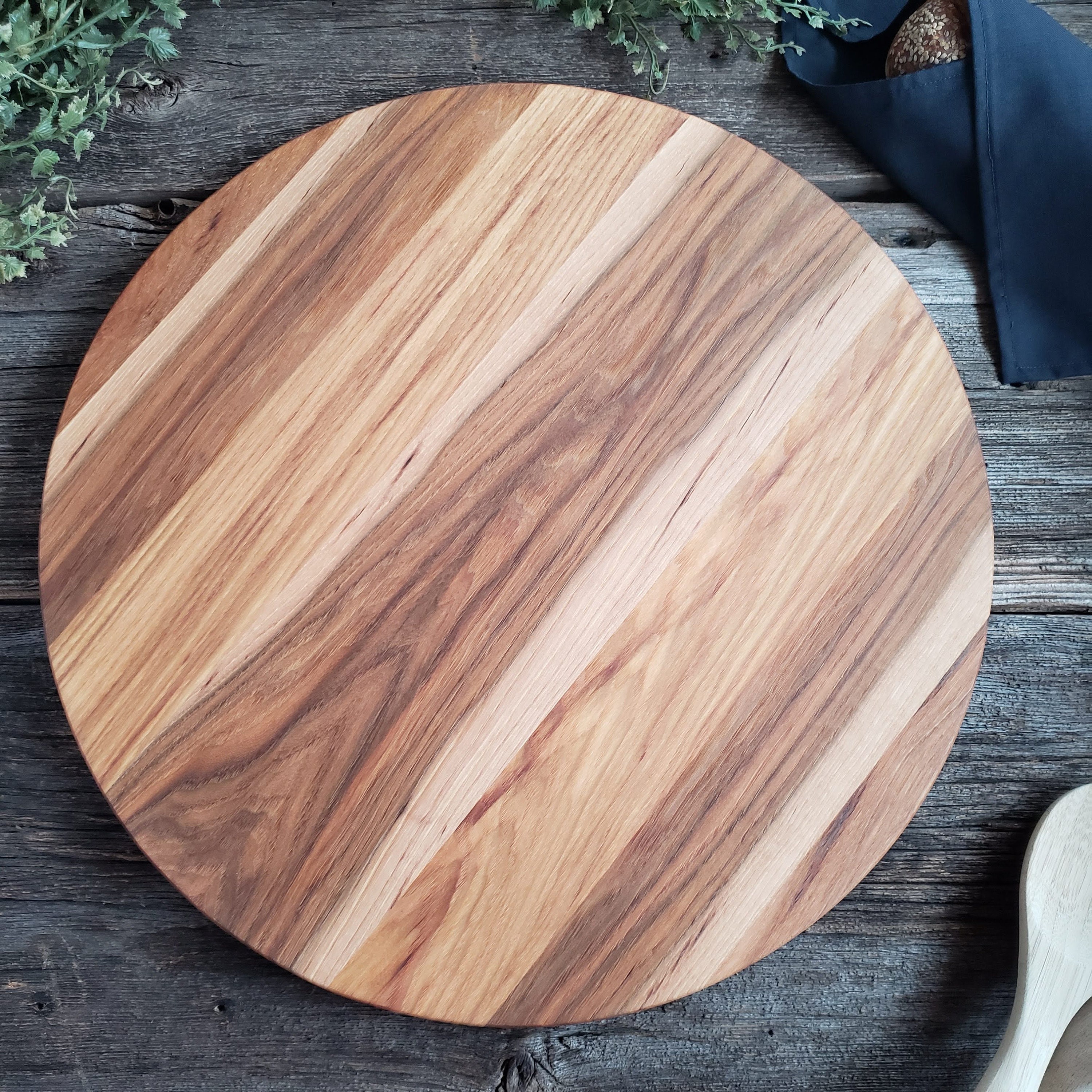 Round Pizza Serving Board 18 Inch Cheese Board Wood Circle | Etsy