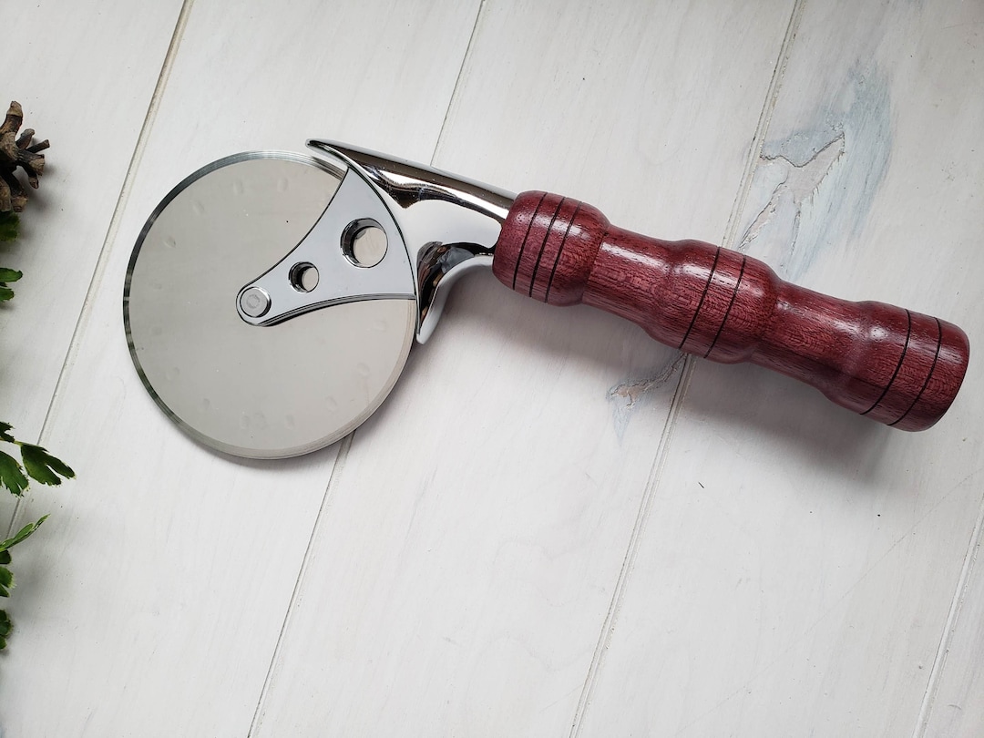 Deep Dish Pizza Cutter With Wood Handle, Pan Style Pizza Wheel, Large ...
