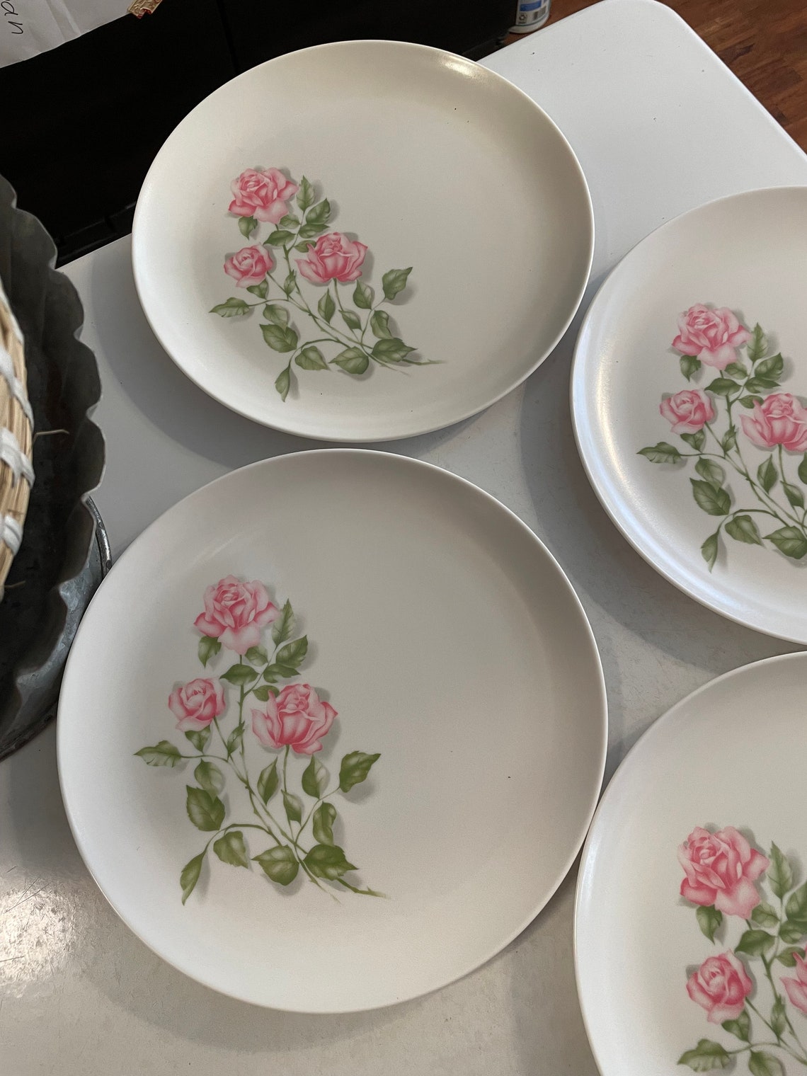 Vintage Oneida Melamine 10-inch Dinner Plates White With Pink Rose ...