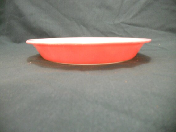 Vintage Pyrex Pie Dish