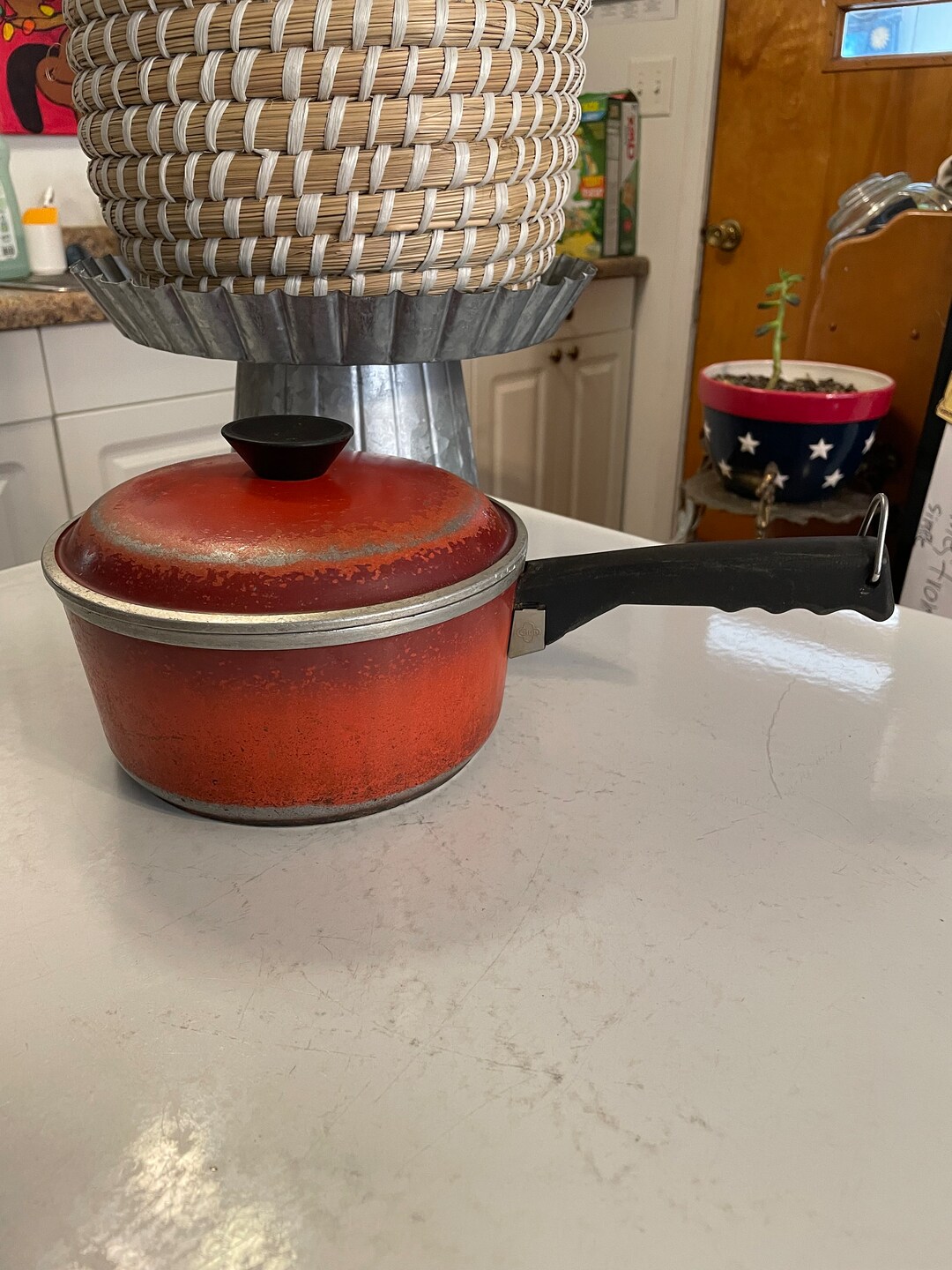 Club Cast Aluminum Red 1.5 Quart Saucepan With Lid - Etsy