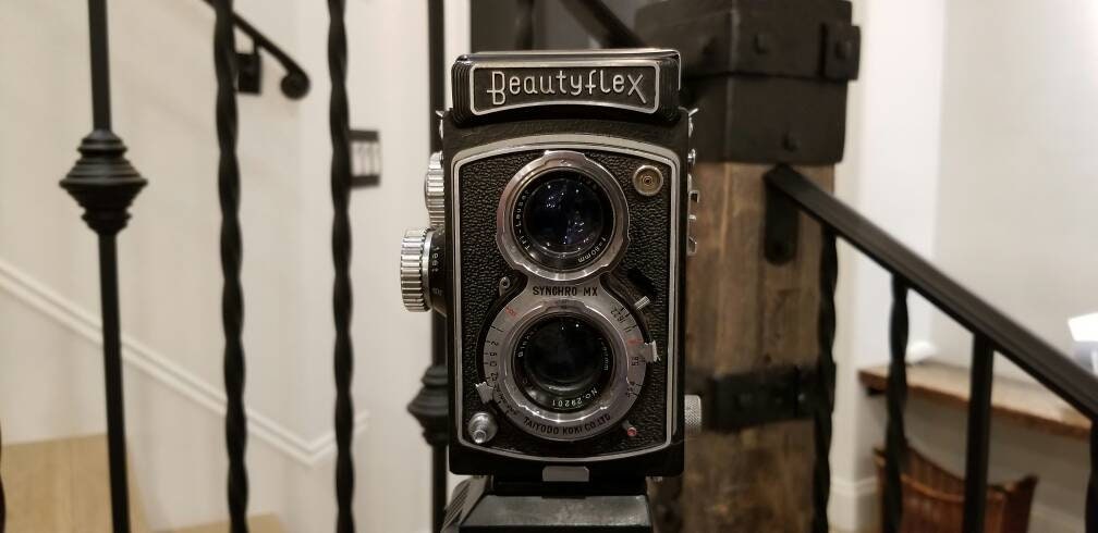 Beautyflex Model D, C1955. TLR Camera - 6x6cm Rollfilm With FC Biokor 3 ...