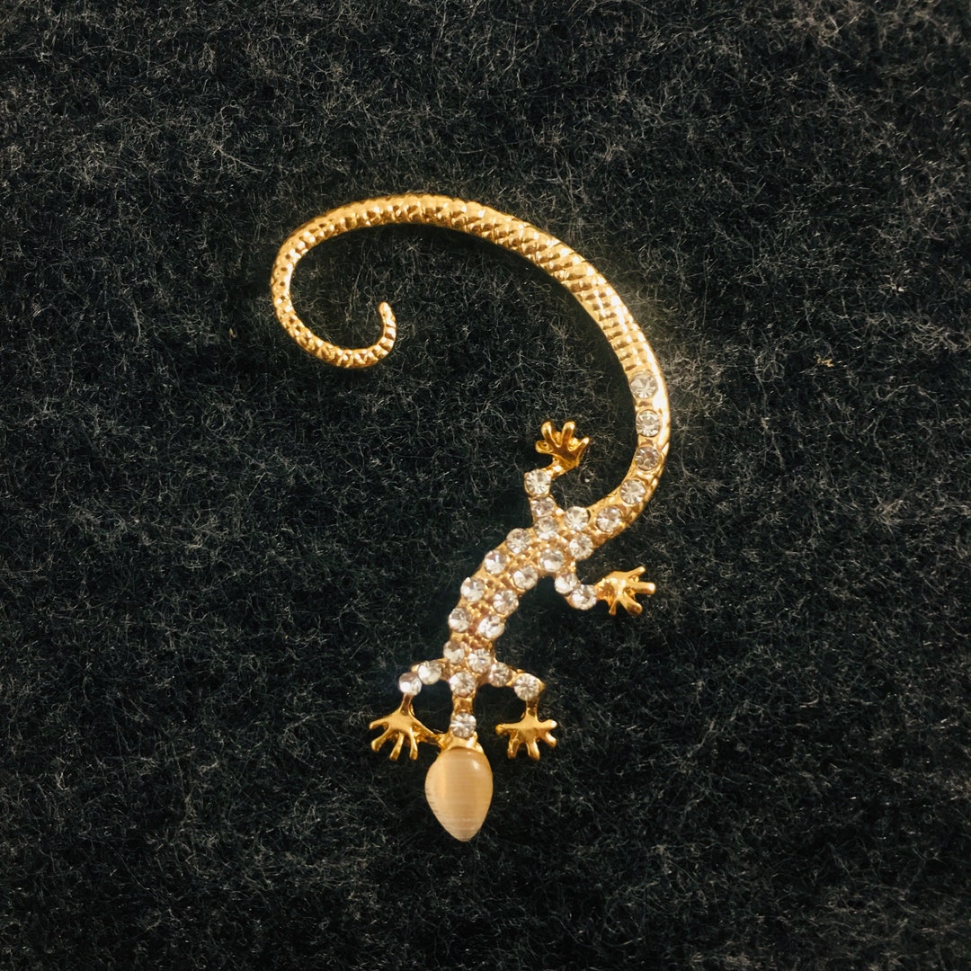 Boho Hippie Gold-toned Gecko Lizard Ear Cuff: Unique Animal Earring for ...