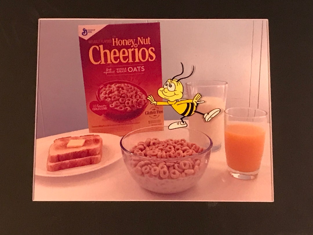 HONEYNUT CHEERIOS BEE Production Cel - Matted - Original - One of A ...