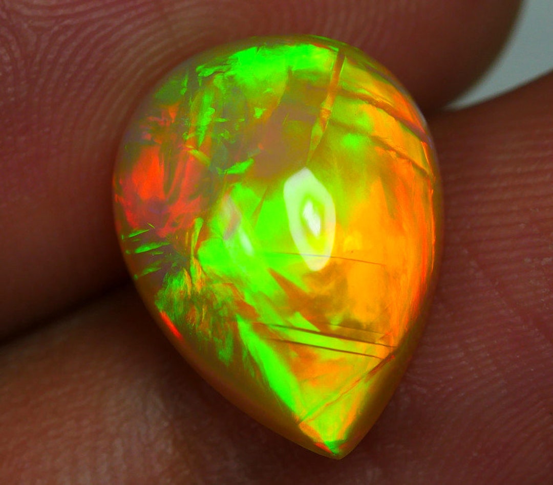 Ethiopian Welo Opal Gemstone, Broad Stripe Neon Flash (14.6 X 11 MM) - Etsy