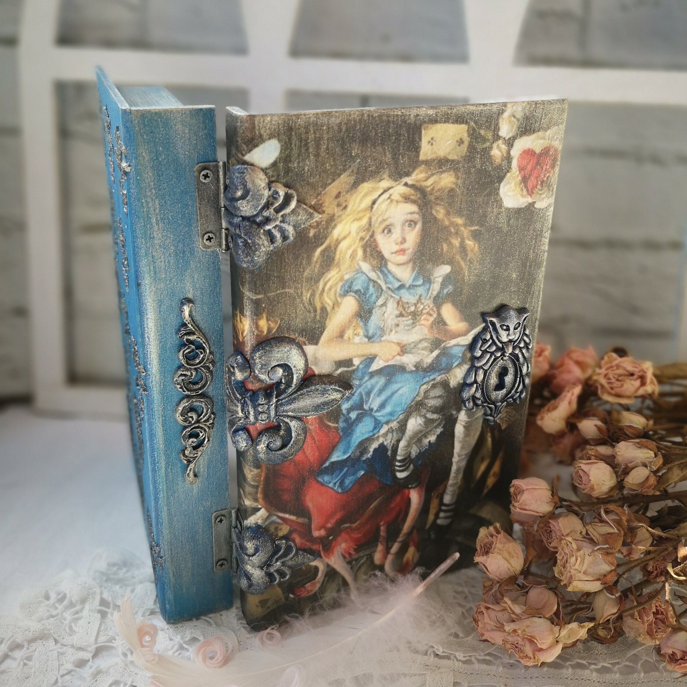Alice in Wonderland Box With Lock. Alice Gift. Alice's - Etsy