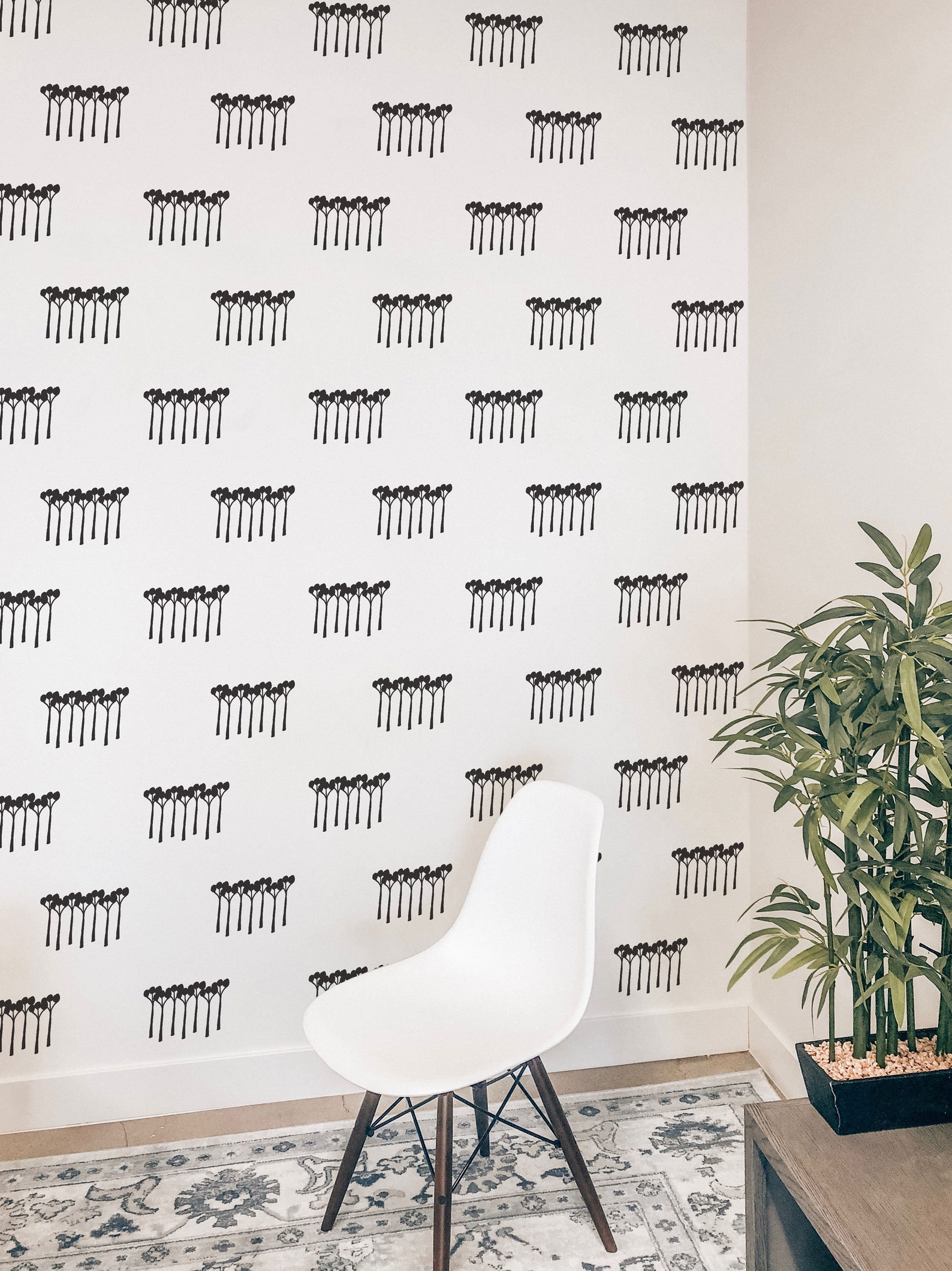 Tree Peel and Stick Wallpaper / Bold Removable Wallpaper / - Etsy