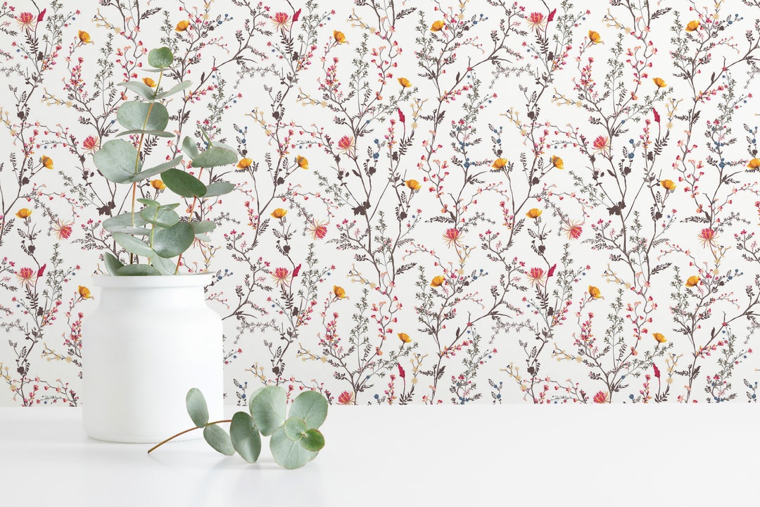 Botanical Wildflowers Wallpaper: Dainty Floral Pattern (peel and Stick ...