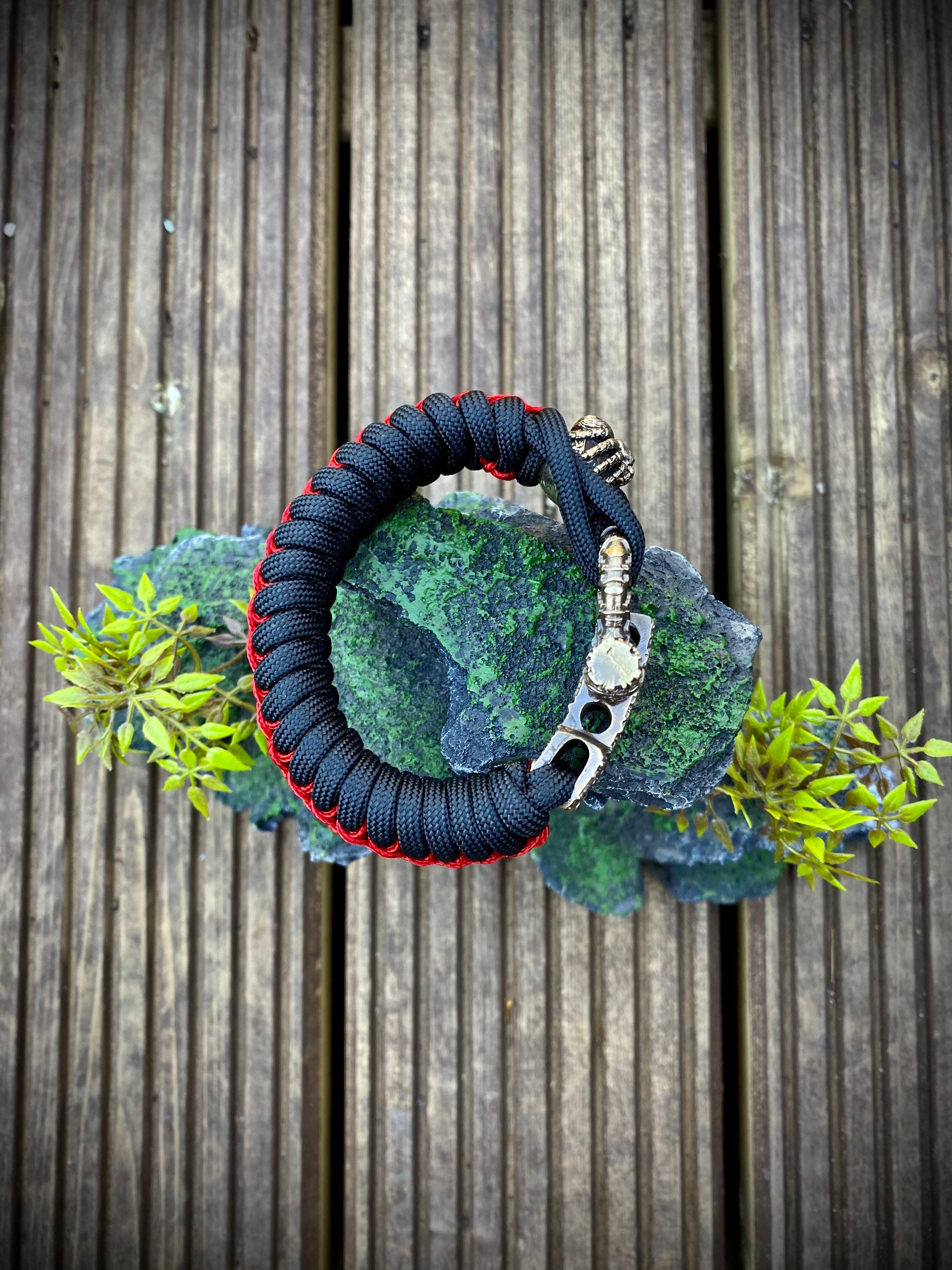 Tarantula Bead Paracord Bracelet Spider Bead Paracord - Etsy UK
