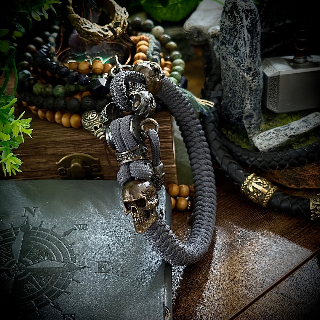 Skull Bead Bracelet - Paracord Bracelet - Skull Bracelet - Skeleton ...
