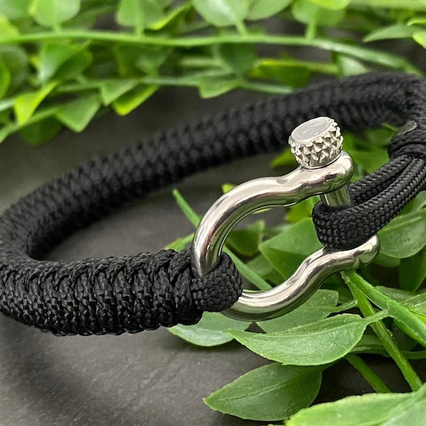 Shackle Bracelet - Etsy