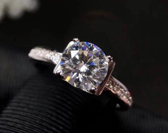 Moissanite ring | Etsy