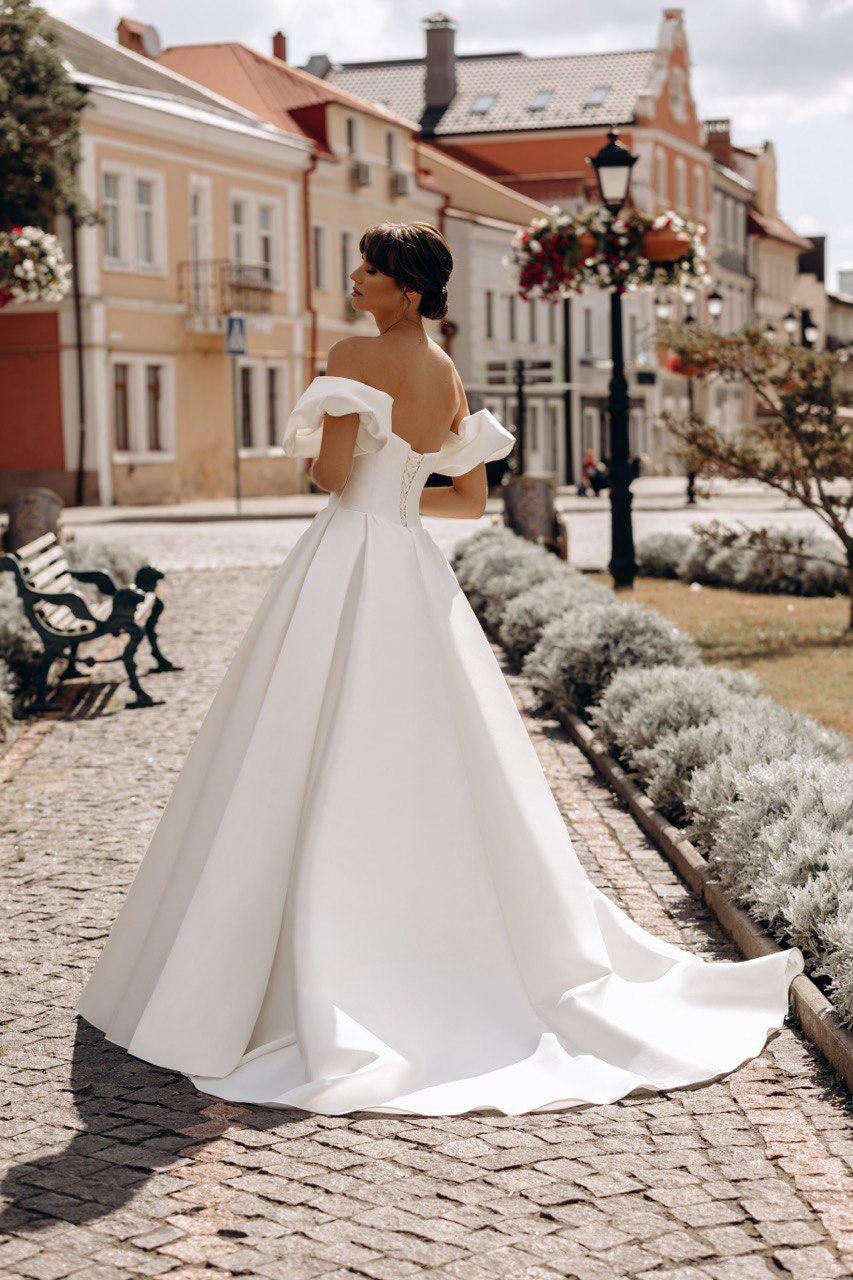 European Style Wedding Dress in Mikado Satin, Pleated Skirt, Removable ...
