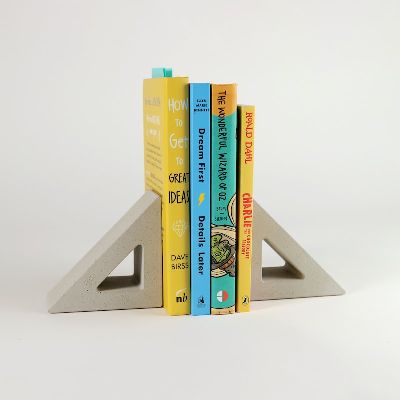 Triangle Bookend - Etsy