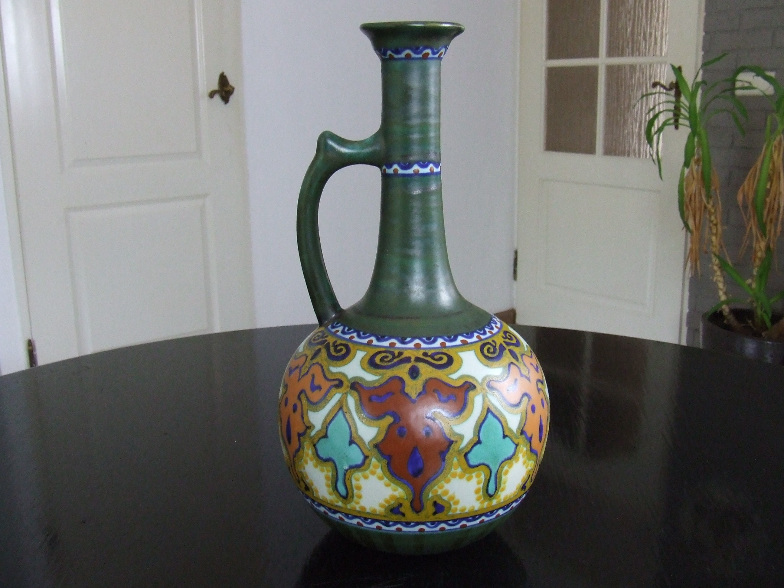 Plateelbakkerij Zuid-Holland large handpainted Gouda ewer (jug or ...