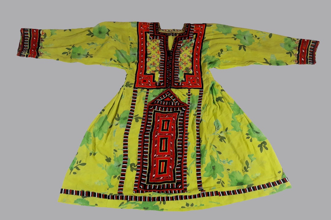 Handmade Balochi Dress,baluchi Gypsy Banjara Tribal Hand Embroidered ...
