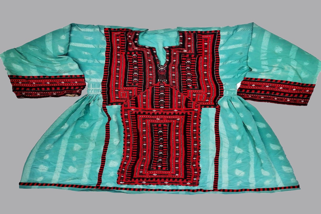 Handmade Balochi Dress,baluchi Gypsy Banjara Tribal Hand Embroidered ...