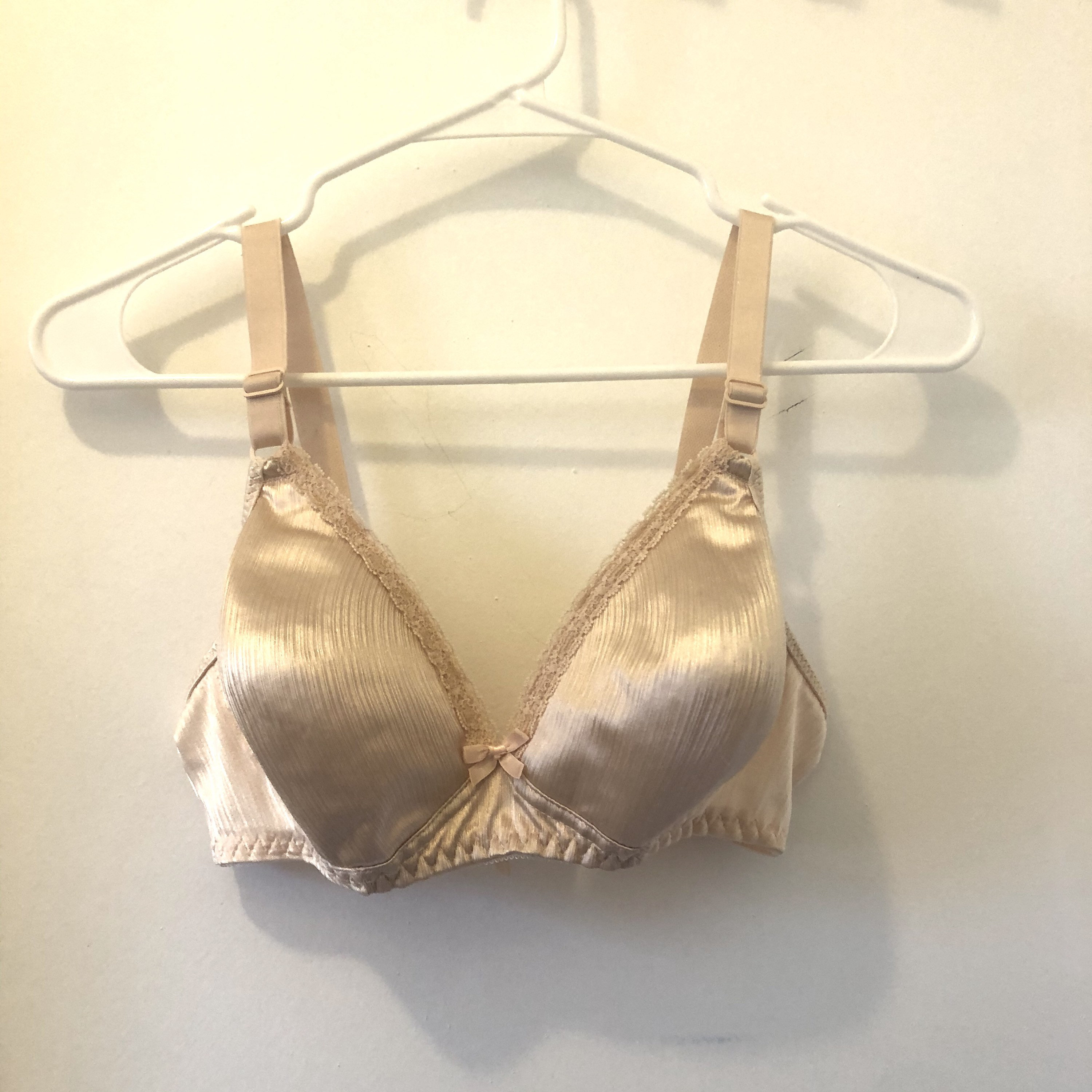 Vintage Blush Pink Satin bralette 60s inspired with bow - Etsy.de