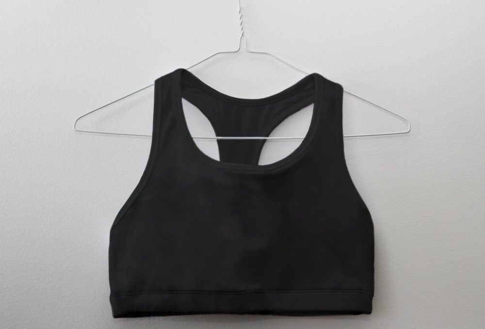 Black Sports Bra With Inside Pocket for Diabetes and Travel - Etsy