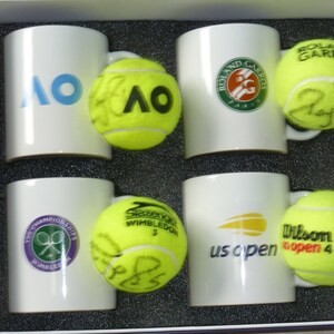 ROGER FEDERER Autographed 4 Ball Grand Slam Tennis Ball Set in - Etsy