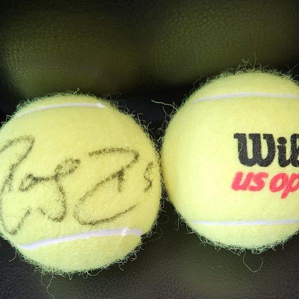Roger Federer Signed Tennis Ball - Etsy
