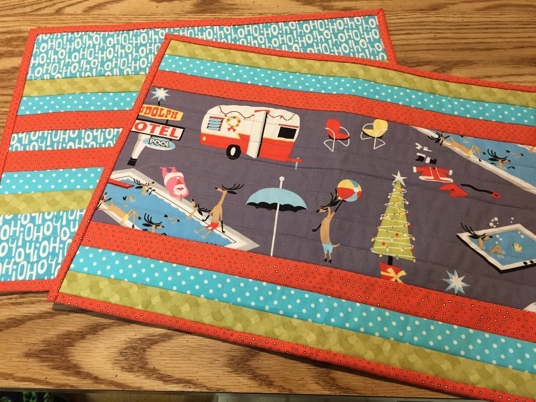 Quilted Reversible Christmas Placemat: Retro Rudolph Motel, Christmas ...