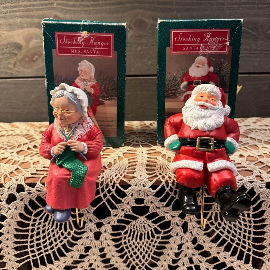 Vintage Hallmark Santa and Mrs Claus Stocking Holders - Etsy