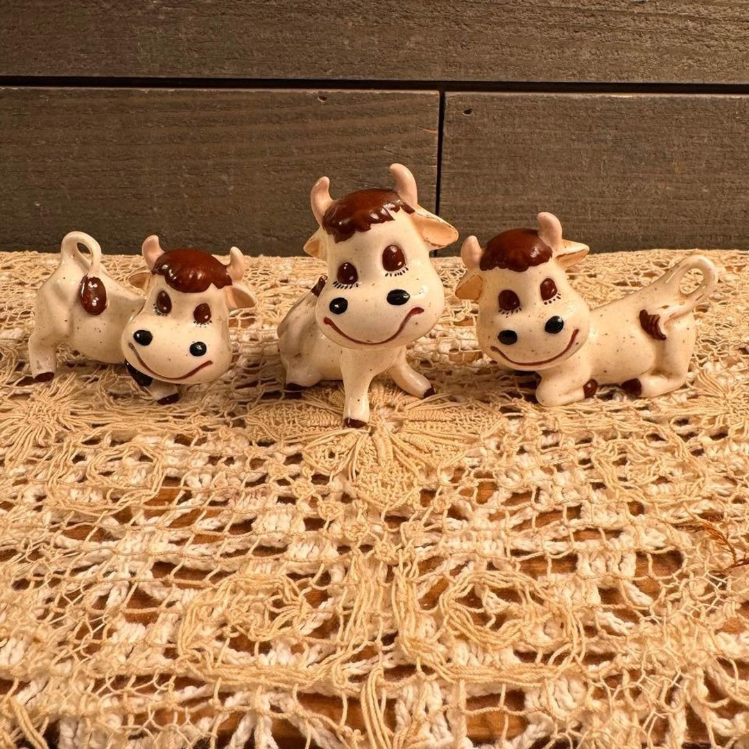 Vintage Cow Figurines Set of 3 1950s - Etsy