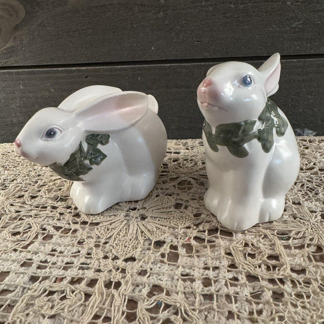 Vintage White Bunny Rabbit Figurines Set - Etsy