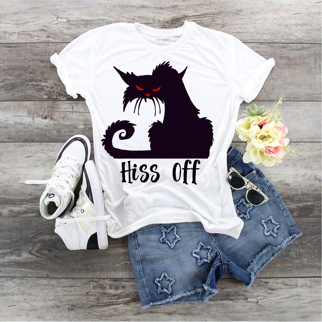 Hiss off Cat Angry Cat, Mad Kitty Hiss Off, Red Eyes Angry Cat ...