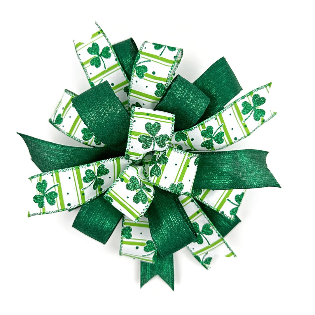 Pre-made St. Patrick's Wreath and Mailbox Bow • St. Patrick's Day ...