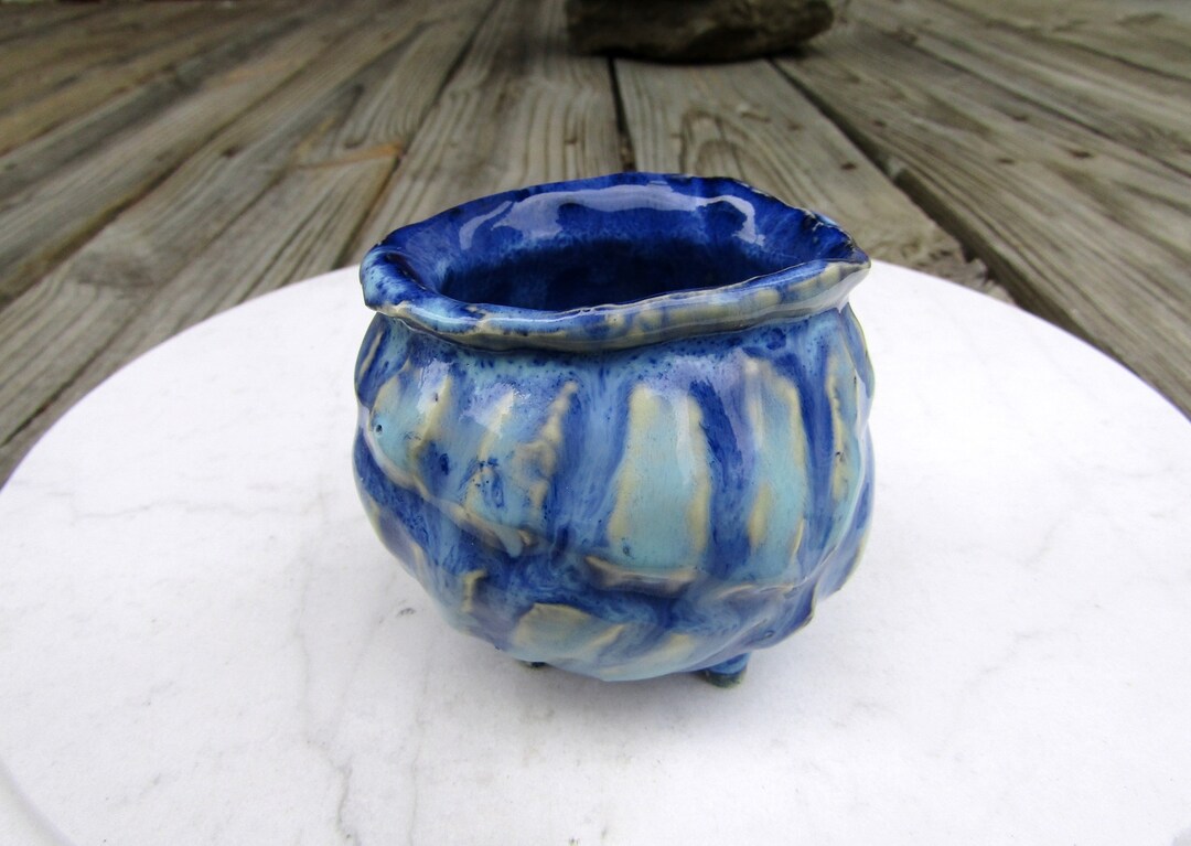 Small Pottery Planter - Ring Holder - Coin Catcher - Candy Dish - Paper ...