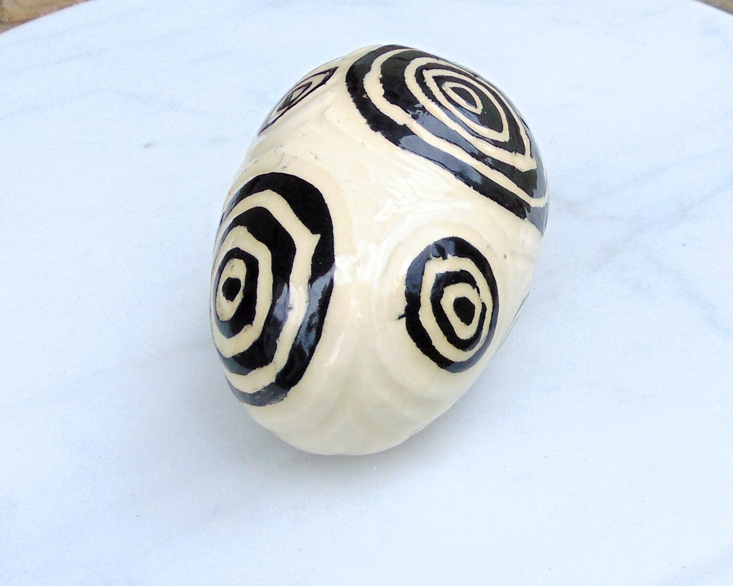 Egg Rattle Hand Built Pottery garden Decoration - Etsy.de