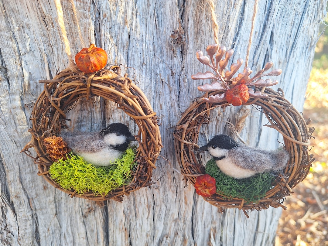Vine Wreath With Needle Felted Bird. Realistic Bird Wreath. - Etsy