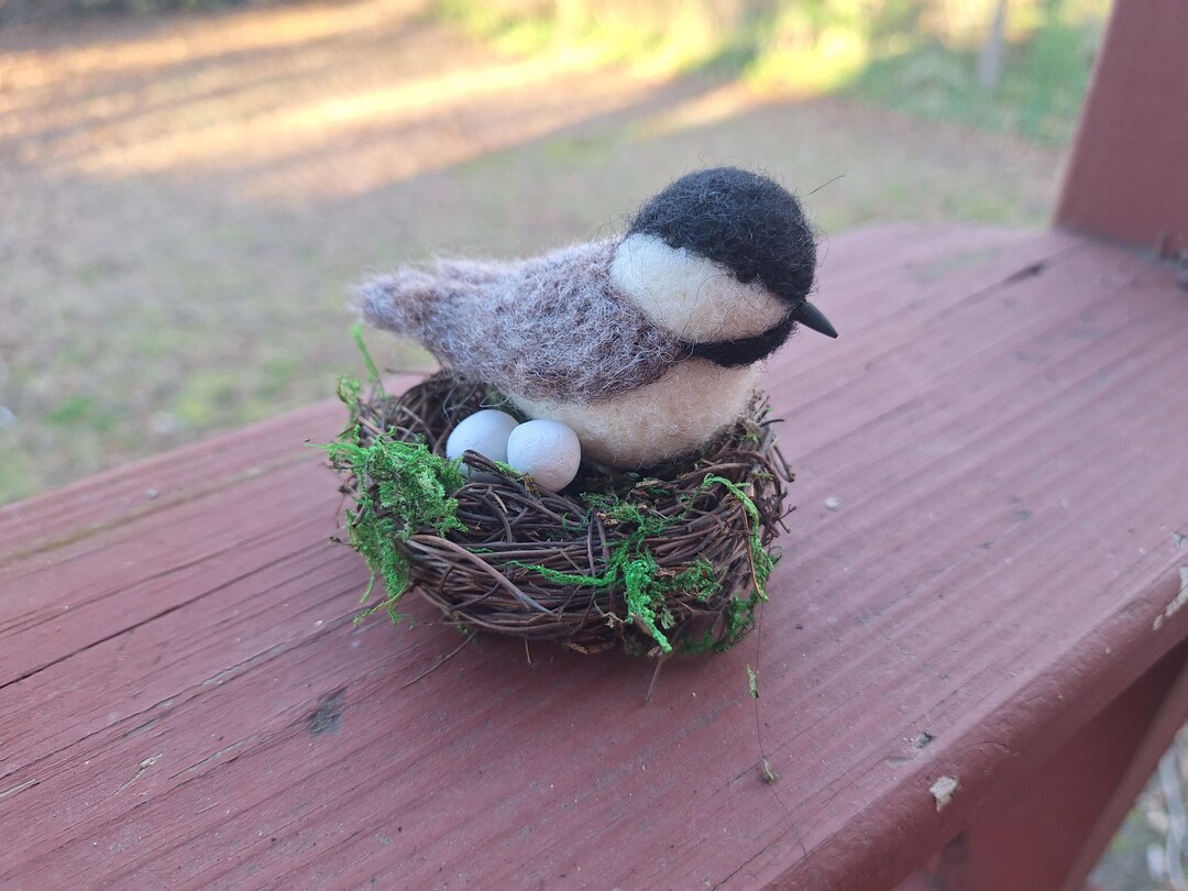 Small Needle Felted Chickadee in Nest. Realistic Bird. Felted Bird ...