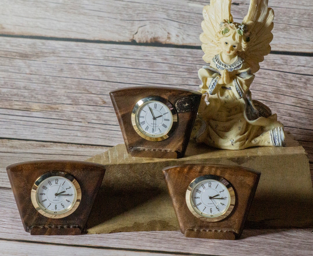 Mini Curly Walnut Retro Clock - Etsy