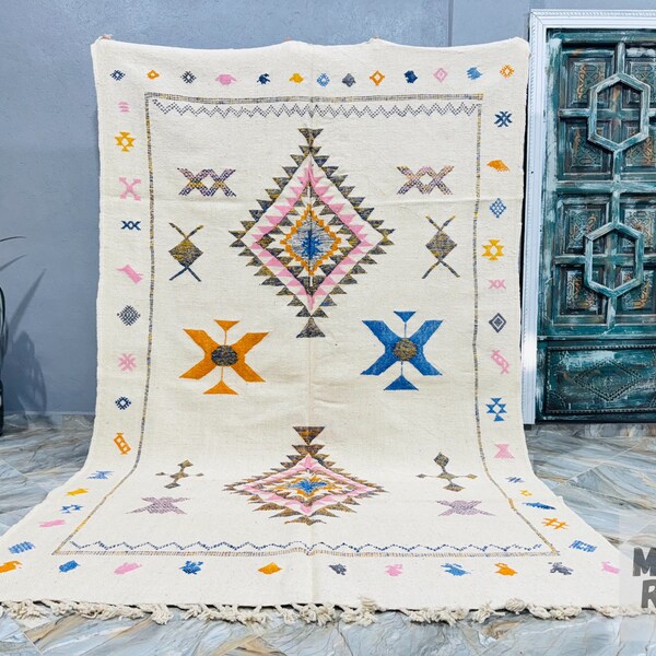 Morrocan Rug - Etsy