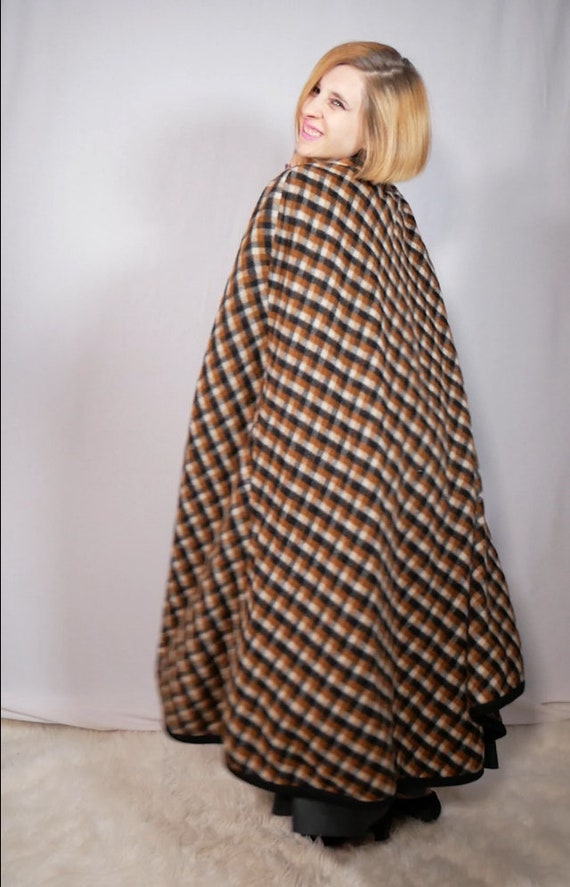 Plaid Cape Circa 1970s - Gem