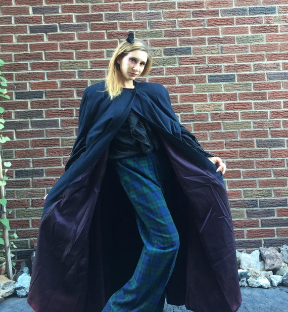 George Simonton Cape Circa 1980s - Gem