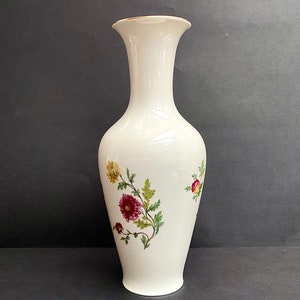 Vase Ivory White Porcelain Vase ESCHENBACH BAVARIA German Porcelain ...