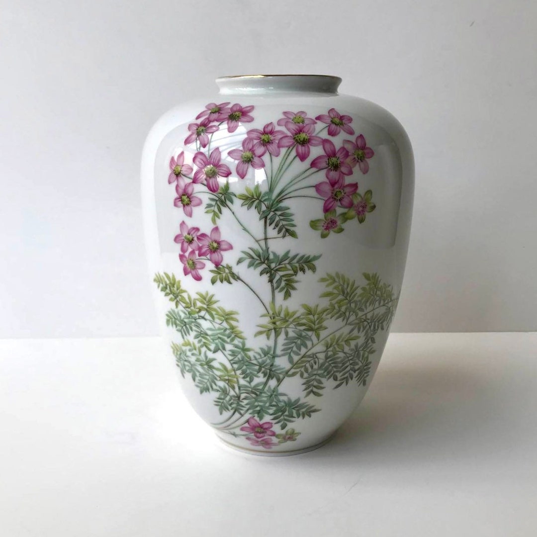 Porcelain Weimar Vase | Vintage Vase With Floral Pattern | Rare Vintage ...